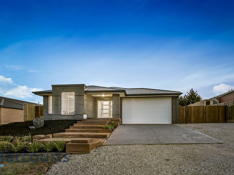 5 Lewis Street, Darley, VIC 3340 - realestate.com.au
