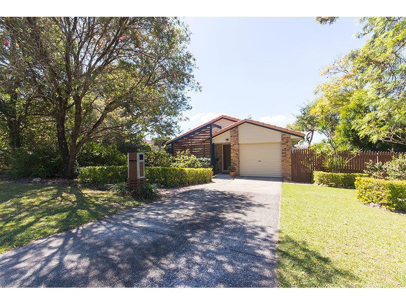 4 Matheson Court, Carrara, Qld 4211 - Property Details