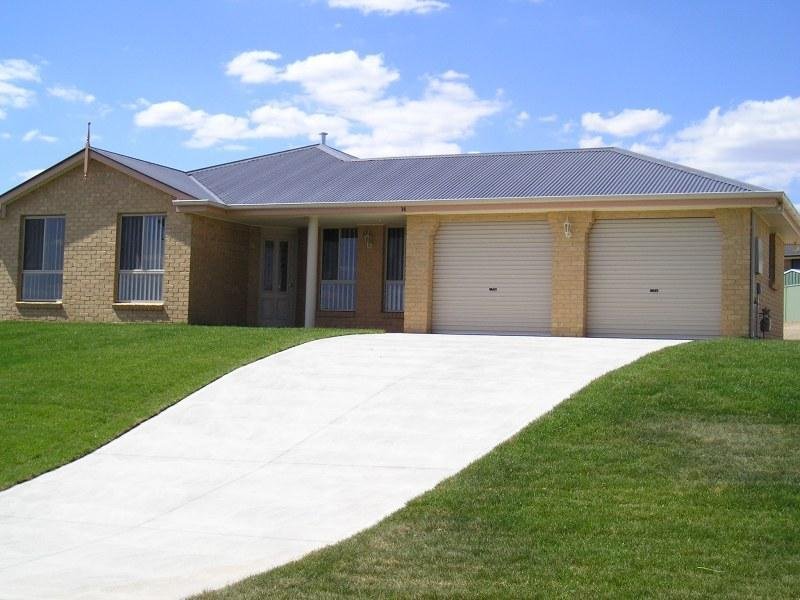 14 Willow Drive, Bathurst, NSW 2795 - Property Details