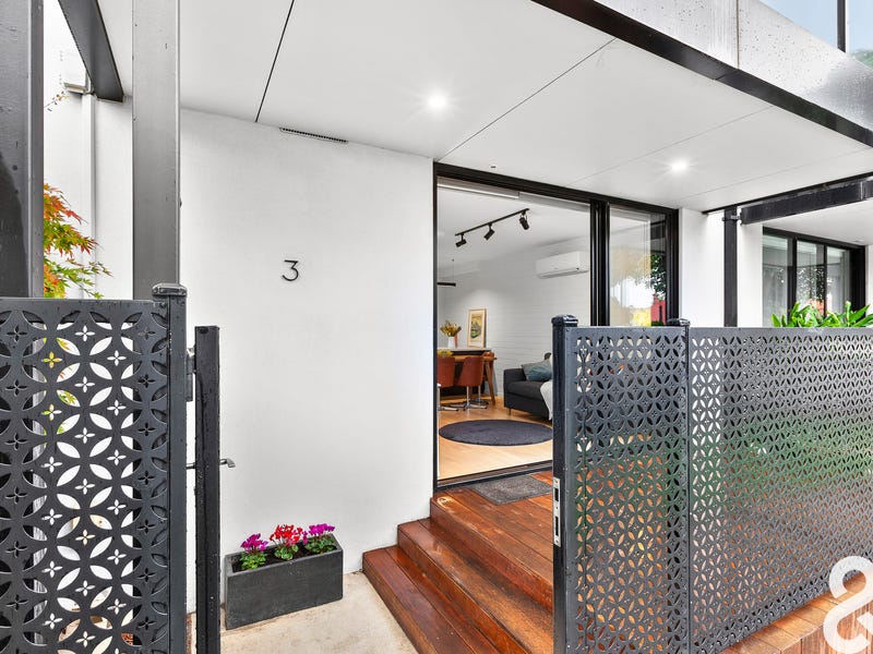 3/37 Collins Street, Thornbury, Vic 3071 - Property Details