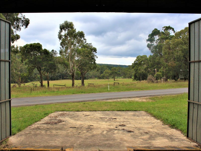 40 Kawarren East Road, Kawarren, Vic 3249 - Property Details