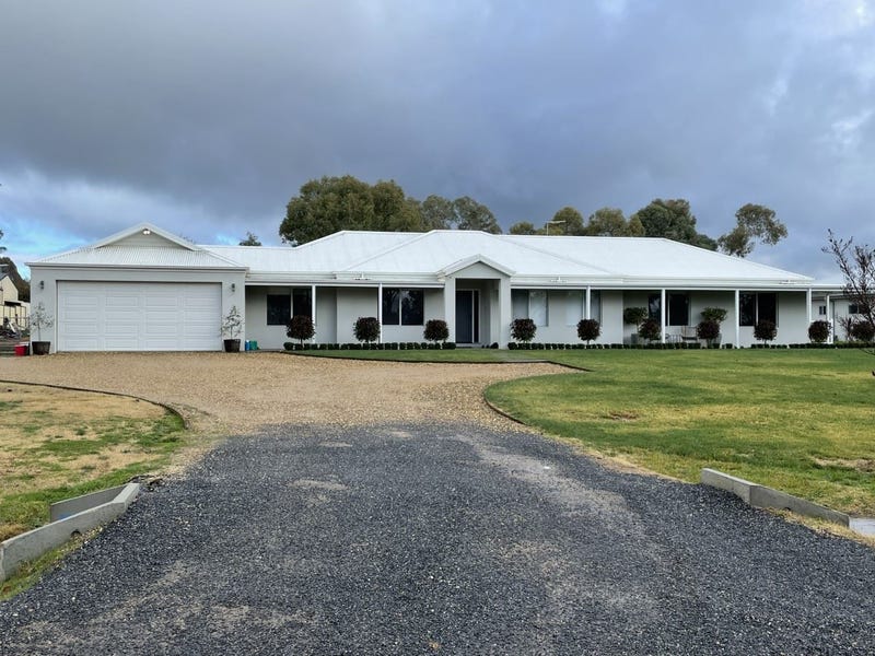 7 Oxley Plains Road, Oxley, Vic 3678 - Property Details