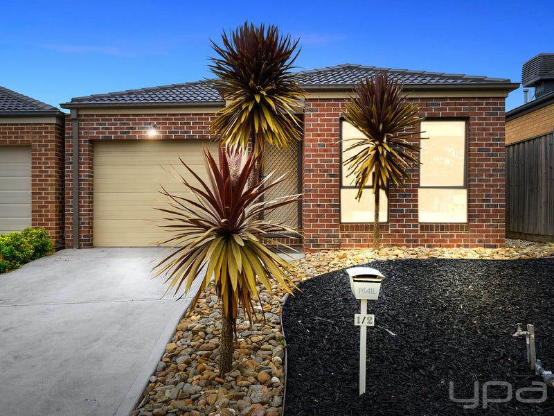 1/2 Stacey Court, Harkness, VIC 3337 - realestate.com.au