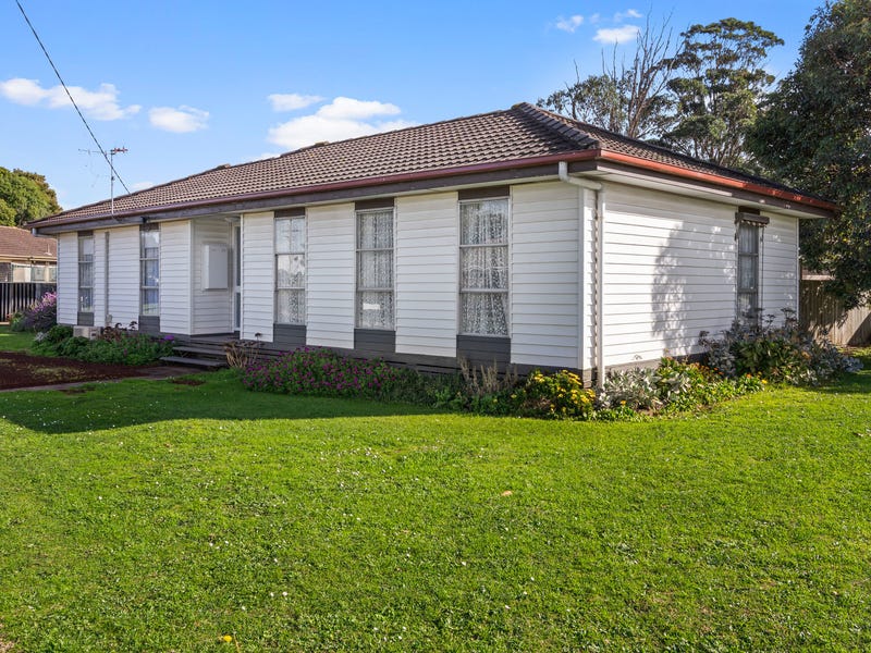 5 Sturt Street, Koroit, Vic 3282 - Property Details