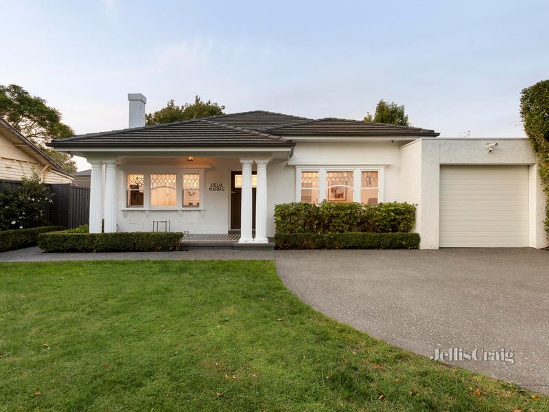 11 Kingsley Parade, Carnegie, Vic 3163 - Property Details