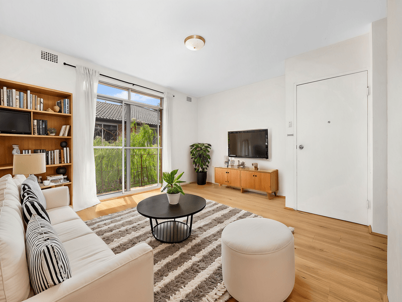 7/10 Bank Street, Meadowbank, NSW 2114 - Property Details