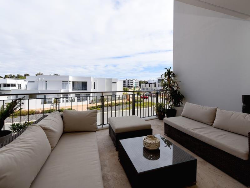 2/53 Stadium Drive, Floreat, WA 6014 - Property Details