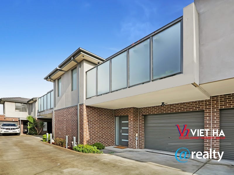 2/10 Stephenson Street, Springvale, Vic 3171 - Property Details