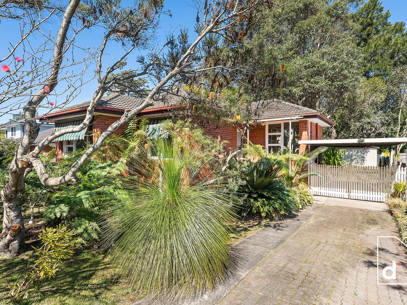 17 Rickard Road, Unanderra, NSW 2526 - Property Details