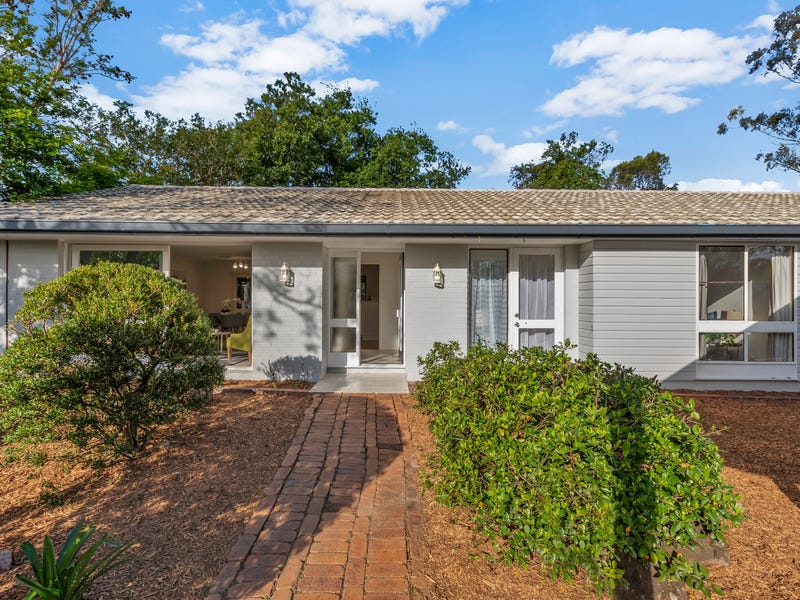 20 Delphin Street, Kenmore, Qld 4069 - Property Details