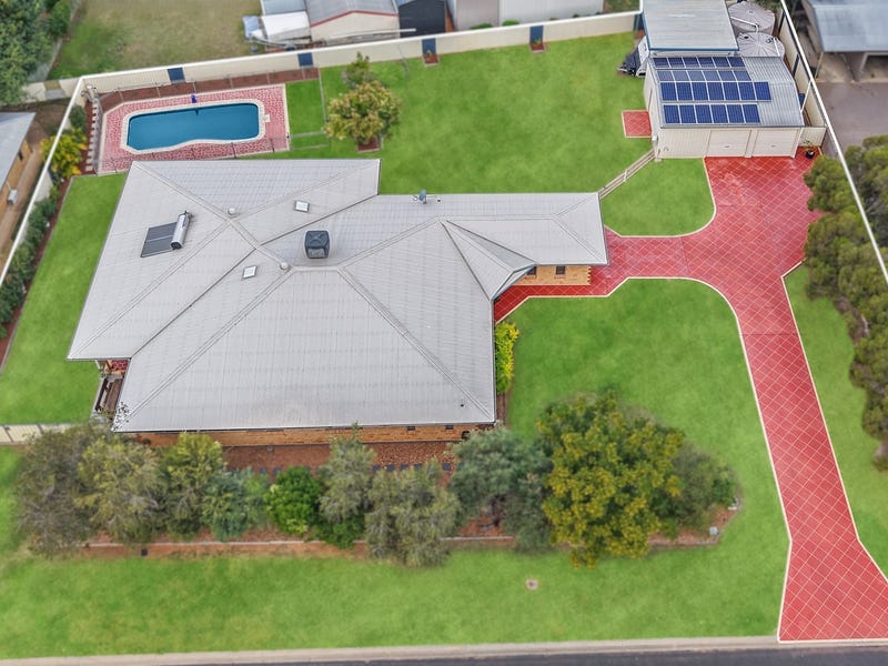 4 Bedroom Properties for Sale in Chinchilla, QLD 4413 - realestate.com.au