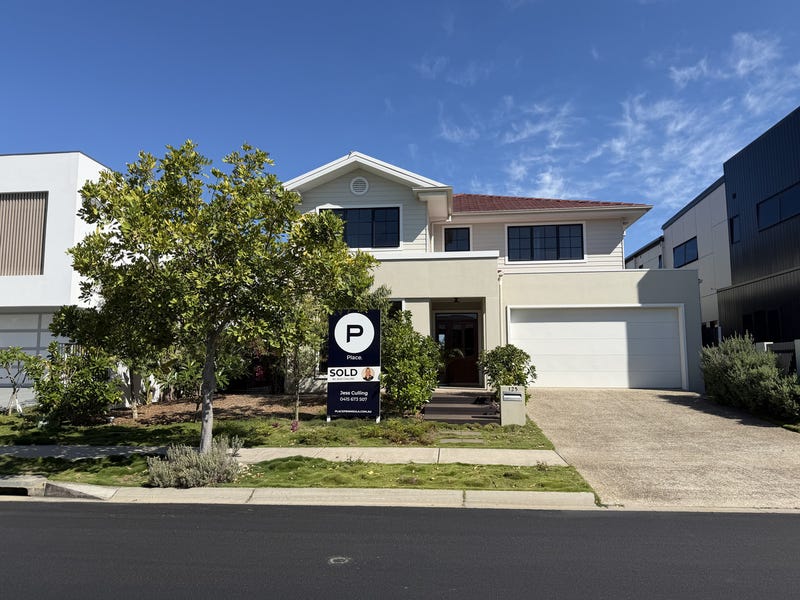 125 Quay Circuit, Newport, Qld 4020 - Property Details