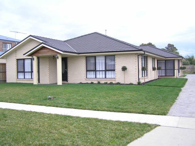 27 Murray Street, Trafalgar, Vic 3824 - Property Details
