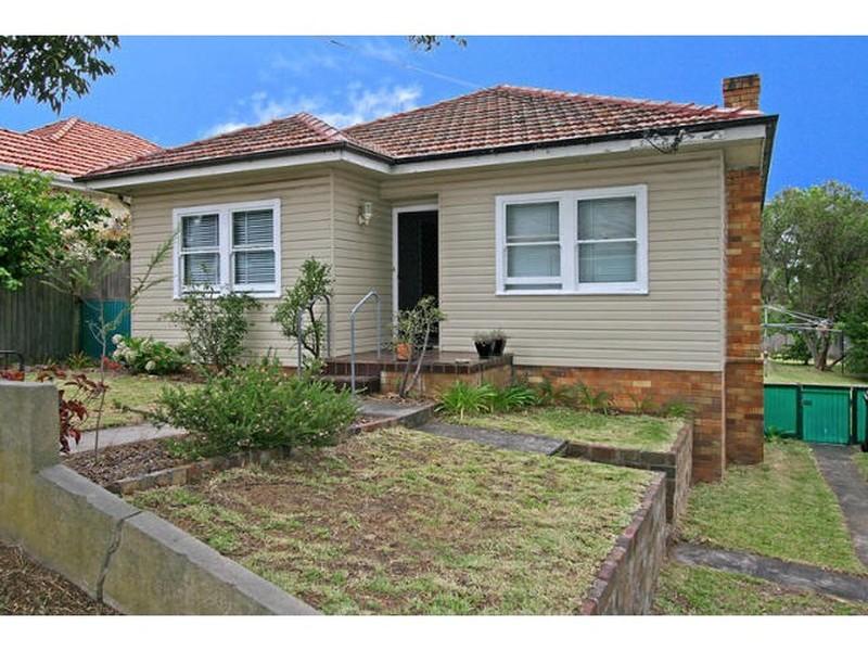 5 Taplan Street, Como, NSW 2226 - Property Details