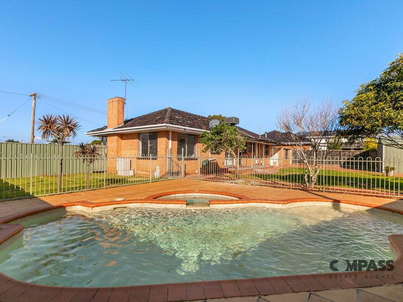 1 Beach Street, Seaholme, VIC 3018 - realestate.com.au