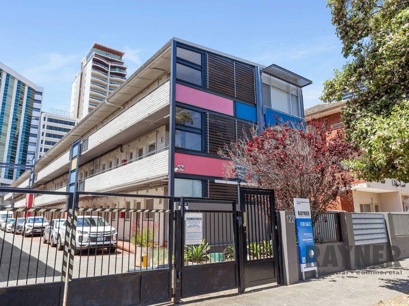 18/122 Terrace Road, Perth, WA 6000 - Property Details