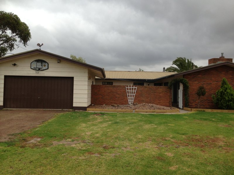 76-78 Duke Street, Rosedale, VIC 3847 - realestate.com.au