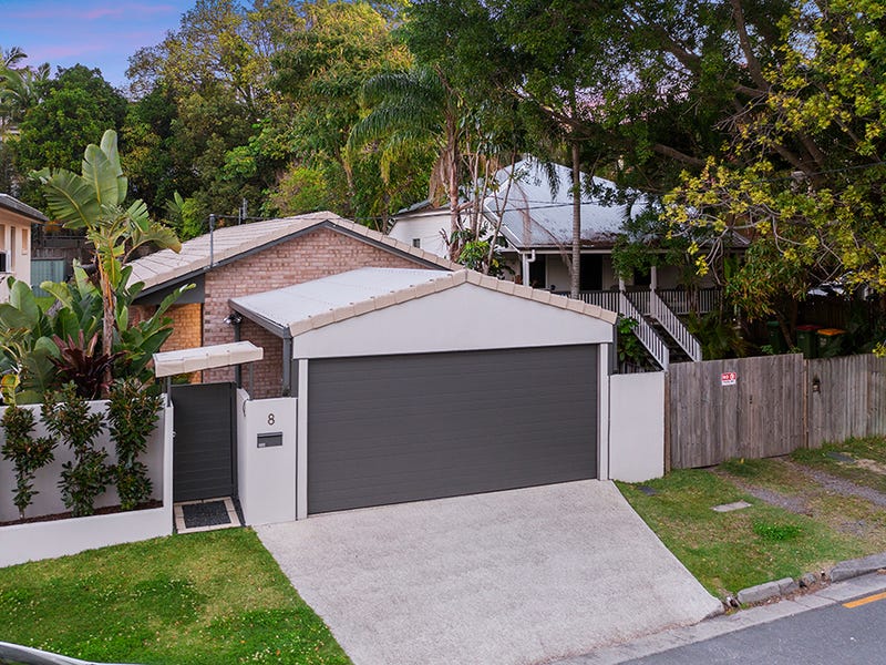 8 Andrews Street, Southport, QLD 4215 - realestate.com.au