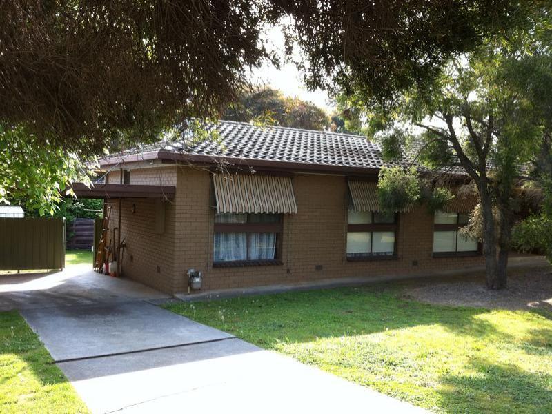 1/17 Butcher Street, Strathdale, VIC 3550 - realestate.com.au