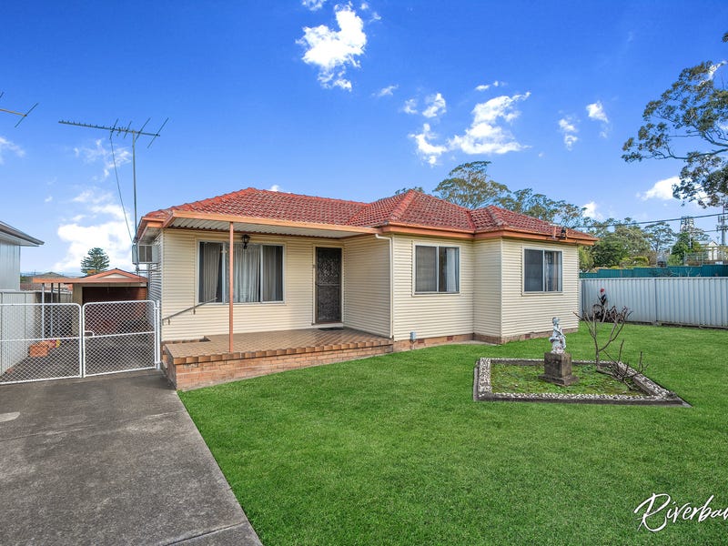 8 Frank Street, Guildford, NSW 2161 - Property Details