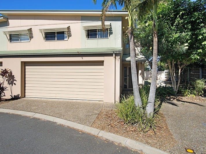 4/2 Weir Drive, Upper Coomera, Qld 4209