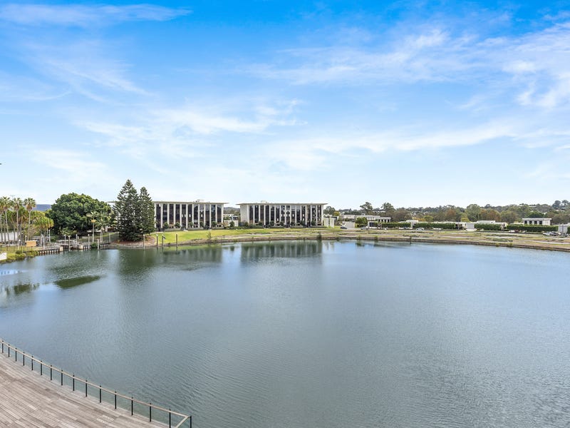 302B/1 The Concourse, Benowa, Qld 4217 - Property Details