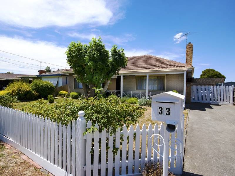 33 Burden Street, Springvale, VIC 3171 - realestate.com.au