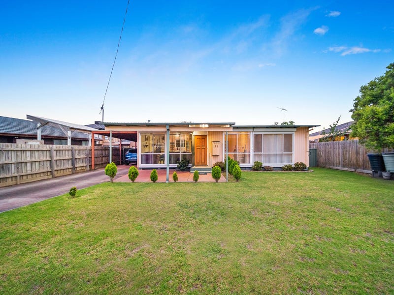 31 George Street, Scoresby, VIC 3179 - realestate.com.au