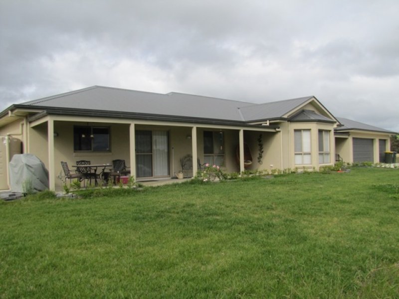 16 Robindale Court, Robin Hill, NSW 2795 - realestate.com.au