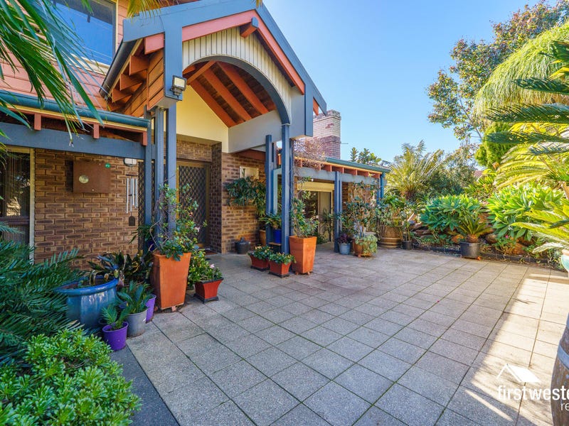 21 Cimbrook Way, Duncraig, WA 6023 - Property Details