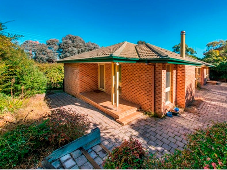 7 Clews Place, Bruce, ACT 2617 - realestate.com.au