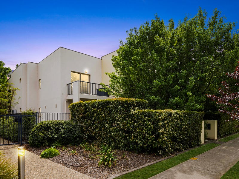 12/15 Oliver Street, Lyneham, ACT 2602 - Property Details