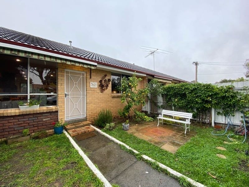 2/12 Surrey Street, Pascoe Vale, VIC 3044 - realestate.com.au