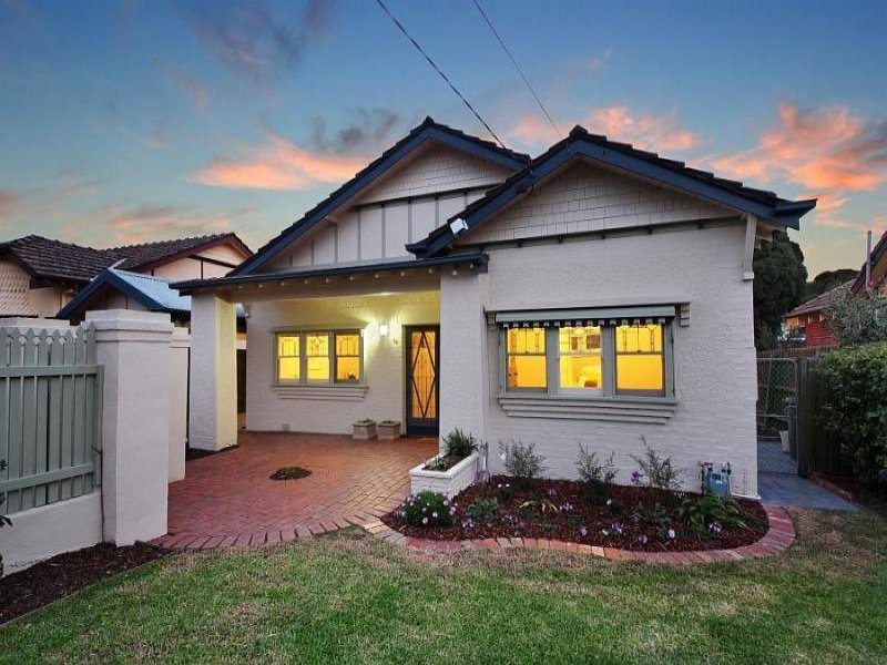 64 Murray Road, McKinnon, Vic 3204 - Property Details