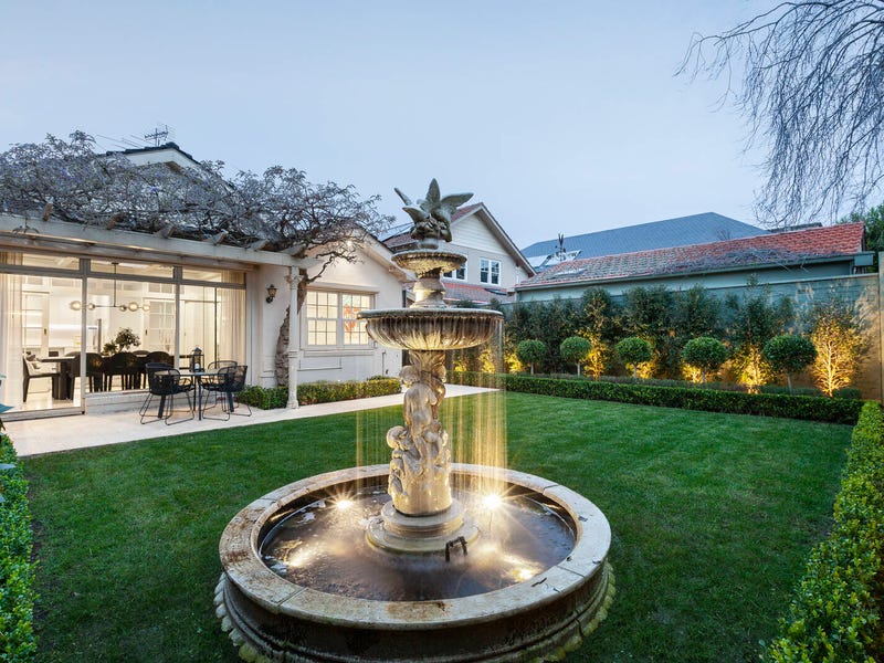 9 Denham Place, Toorak, VIC 3142 - realestate.com.au