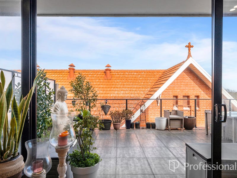 Real Estate & Property for Sale in Nunawading, VIC 3131 (+2 locations ...