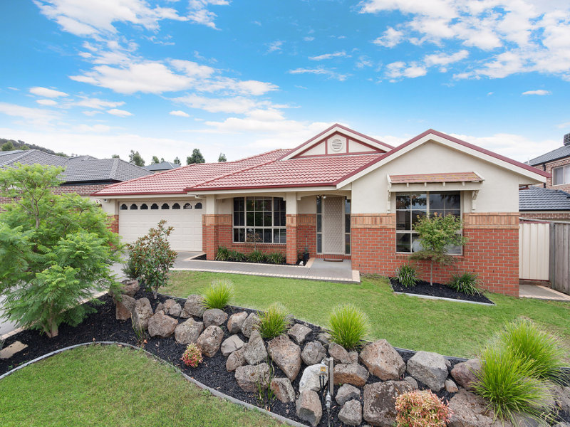 137 Meridian Drive, South Morang, VIC 3752 - realestate.com.au