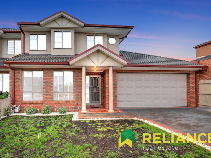 4A Santa Monica Drive, Keilor Lodge, VIC 3038 - realestate.com.au