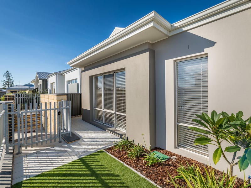8 Chambered Way, Jindalee, WA 6036 - Property Details