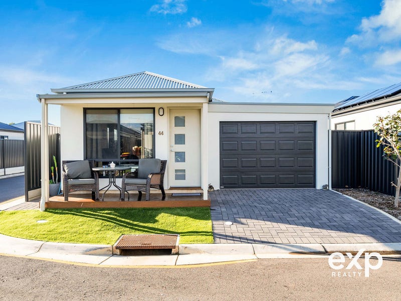 44/60A Strathaird Boulevard, Smithfield, SA 5114 - Property Details