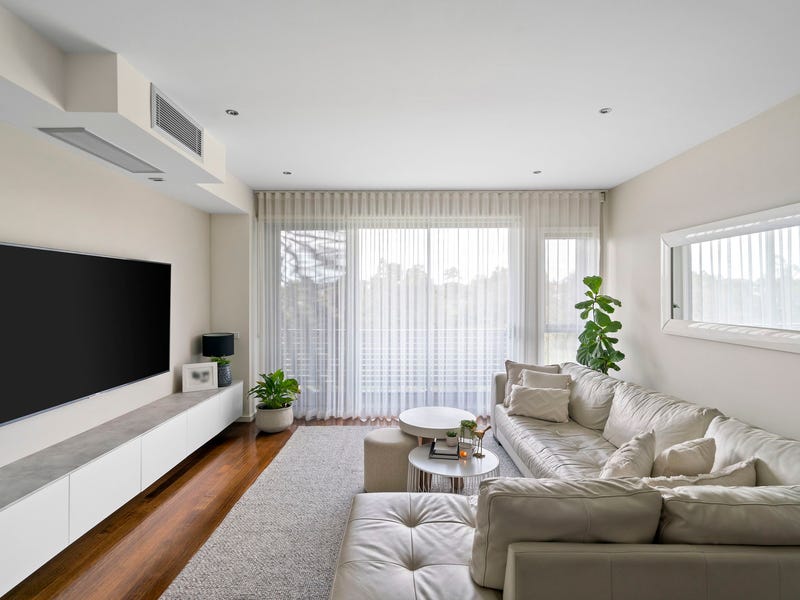 Real Estate & Property for Sale in Caroline Springs, VIC 3023 ...