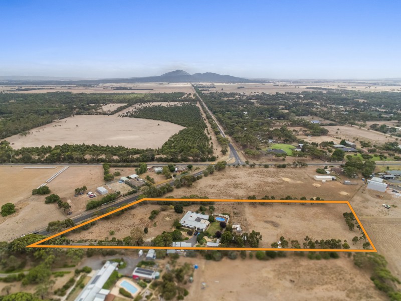 190 Flinders Avenue, Lara, Vic 3212 - Property Details