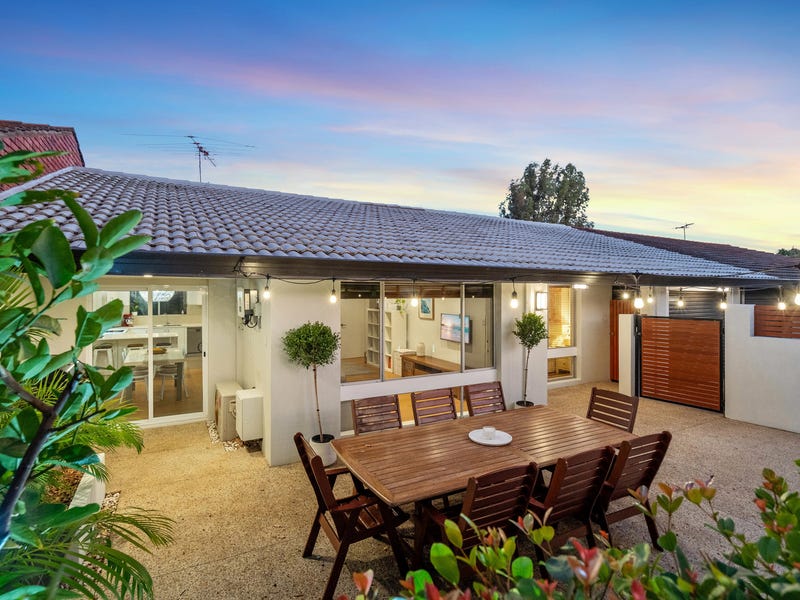 6 Dover Road, Scarborough, WA 6019 - Property Details