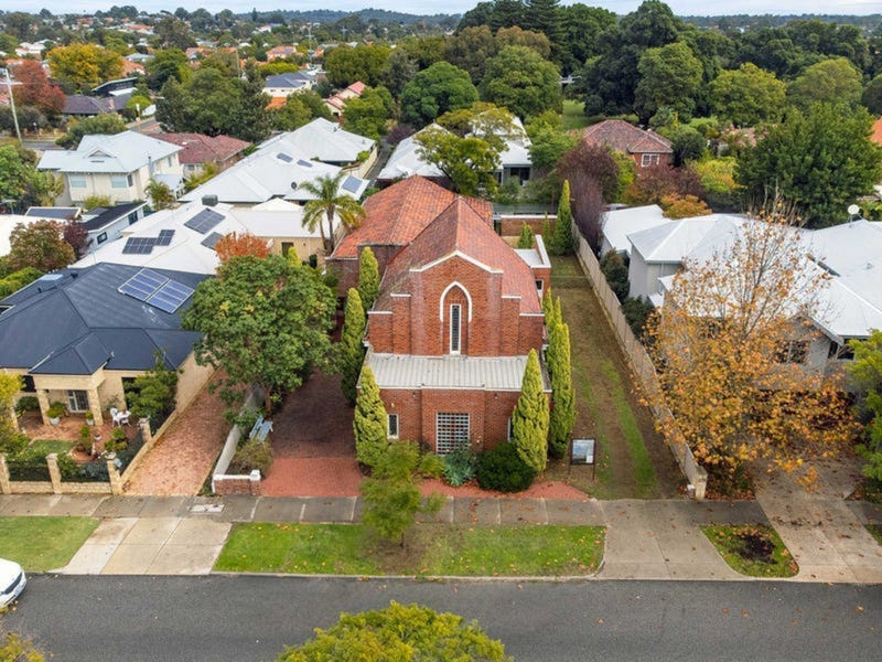 35 Pangbourne Street, Wembley, WA 6014 - Property Details