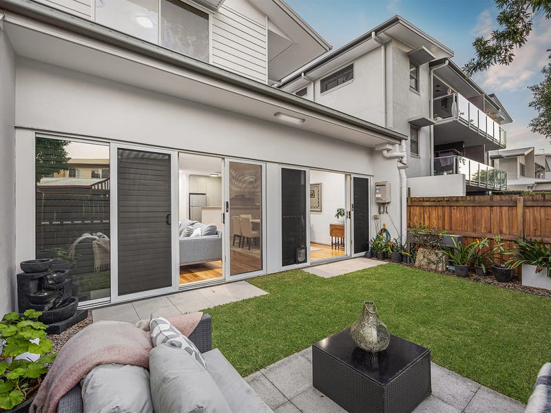 3 Bedroom Properties for Sale in Northgate, QLD 4013 (+1 location ...