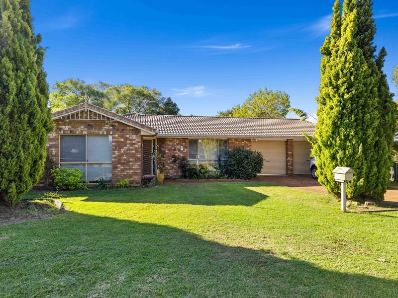 5 Carmen Street, Kearneys Spring, QLD 4350 - realestate.com.au