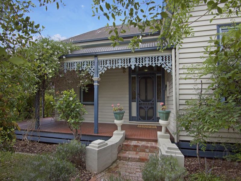 43 Sternberg Street, Kennington, Vic 3550 - Property Details