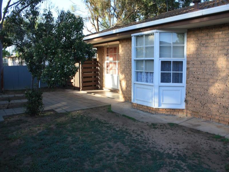 4/811 MAIN NORTH Road, Pooraka, SA 5095 - Property Details