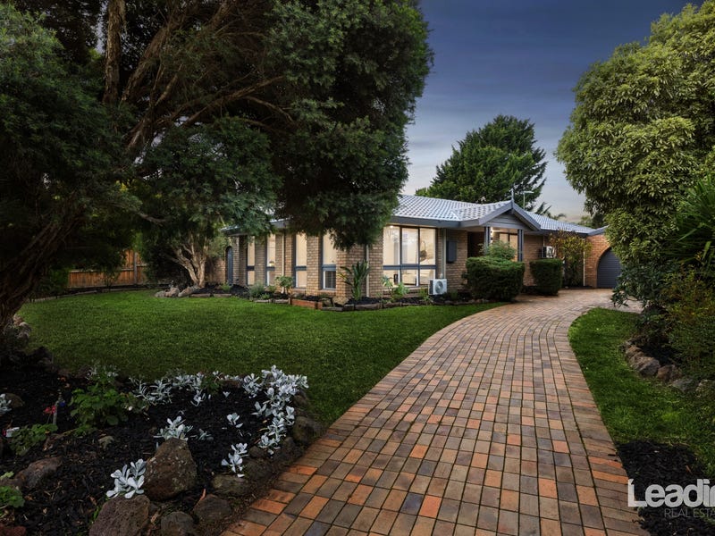 4 Austin Court, Sunbury, Vic 3429 - Property Details
