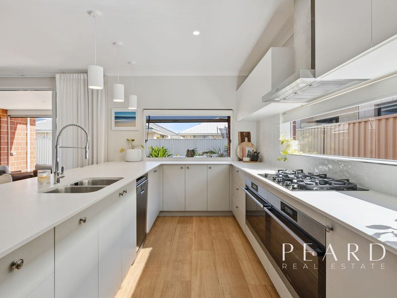 13 Quarters Way, Alkimos, WA 6038 - Property Details